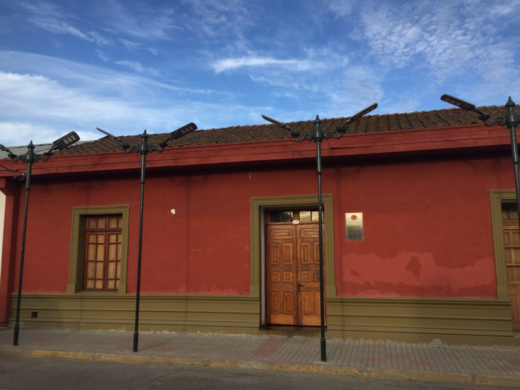 En la huella de Violeta; la casa de calle El Roble...